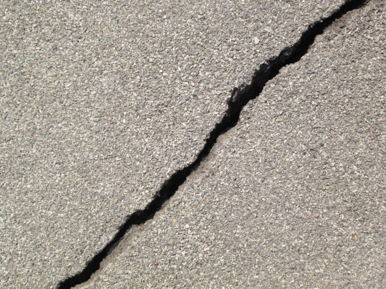 5 Things To Do If You Notice Cracks In Concrete In Carlsbad | 🥇Carlsbad ...